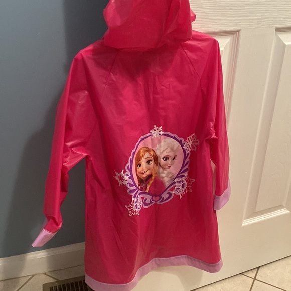 Disney | Jackets & Coats | Frozen Pink Rain Coat So Adorable Snap ...